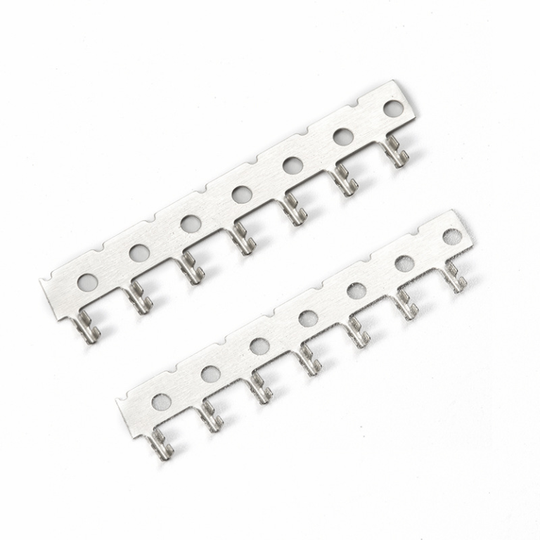 What Types of Terminals Are Commonly Used in Wire Harnesses?